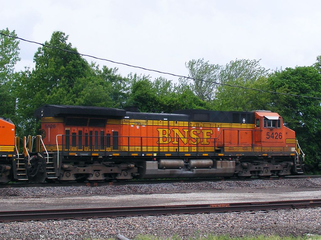 BNSF 5426